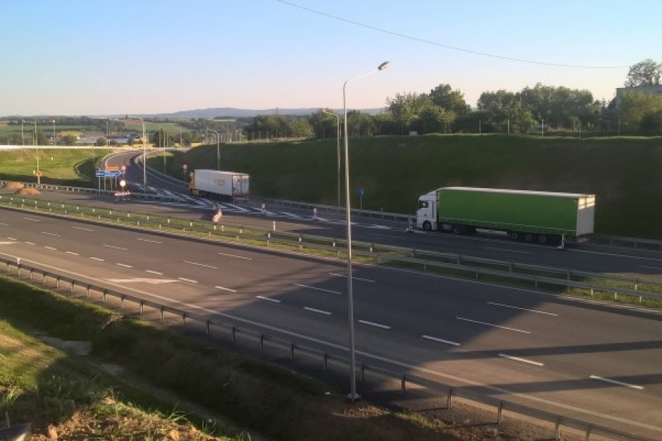 Budowana trasa S3 połączona z autostradą A4 - budownictwo