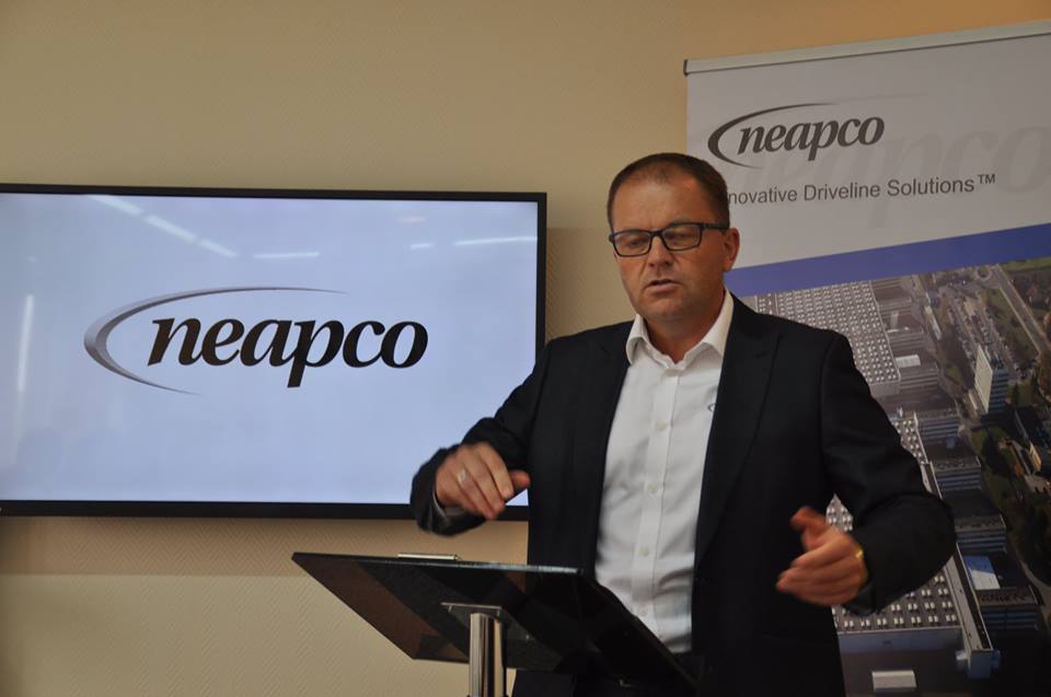 Gdy trafił do zakładu miał 17 lat, wskrzesił giganta z PRL. Poznajcie ...