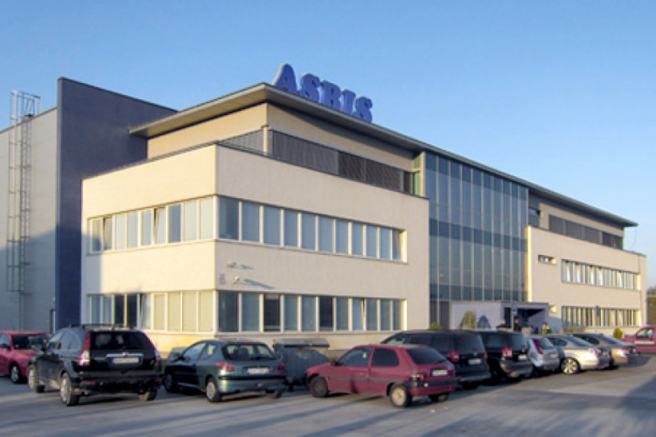 Asbis publikuje wyniki i wyrównuje rekord. Kurs w górę