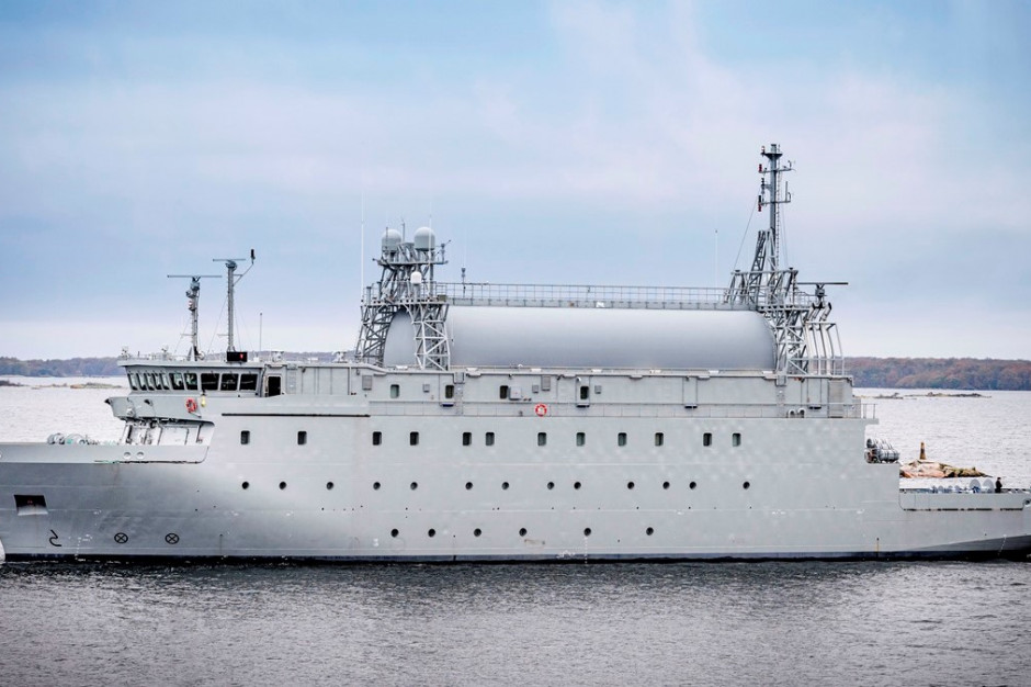 Ruszyła budowa okrętu rozpoznania elektronicznego Delfin