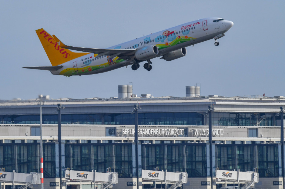 Nowe tanie linie lotnicze weszły do Polski. Loty do popularnej destynacji