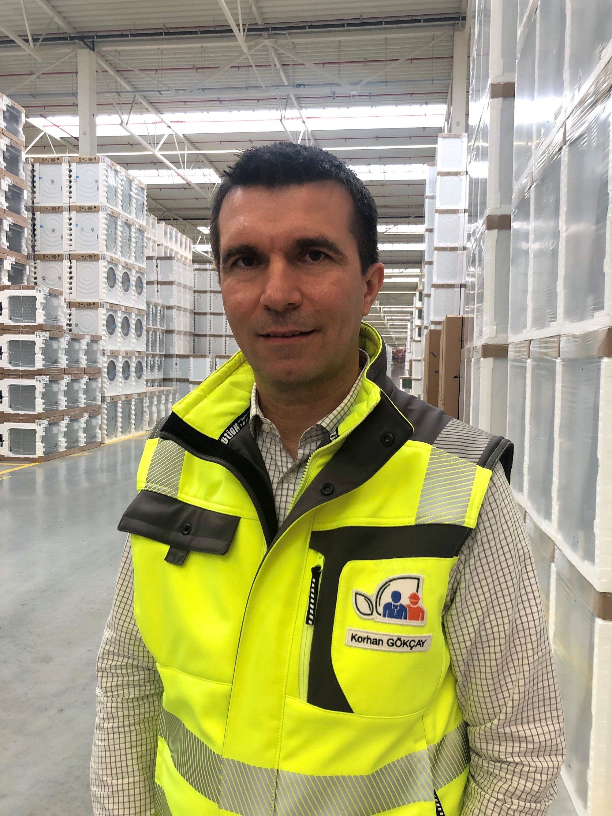 Światowy gigant przenosi w Polsce tiry na tory