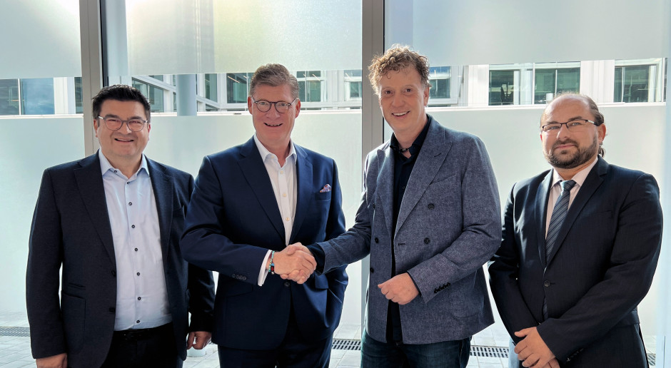 BMZ Gliwice wyprodukuje akumulatory dla autobusów elektrycznych Daimlera