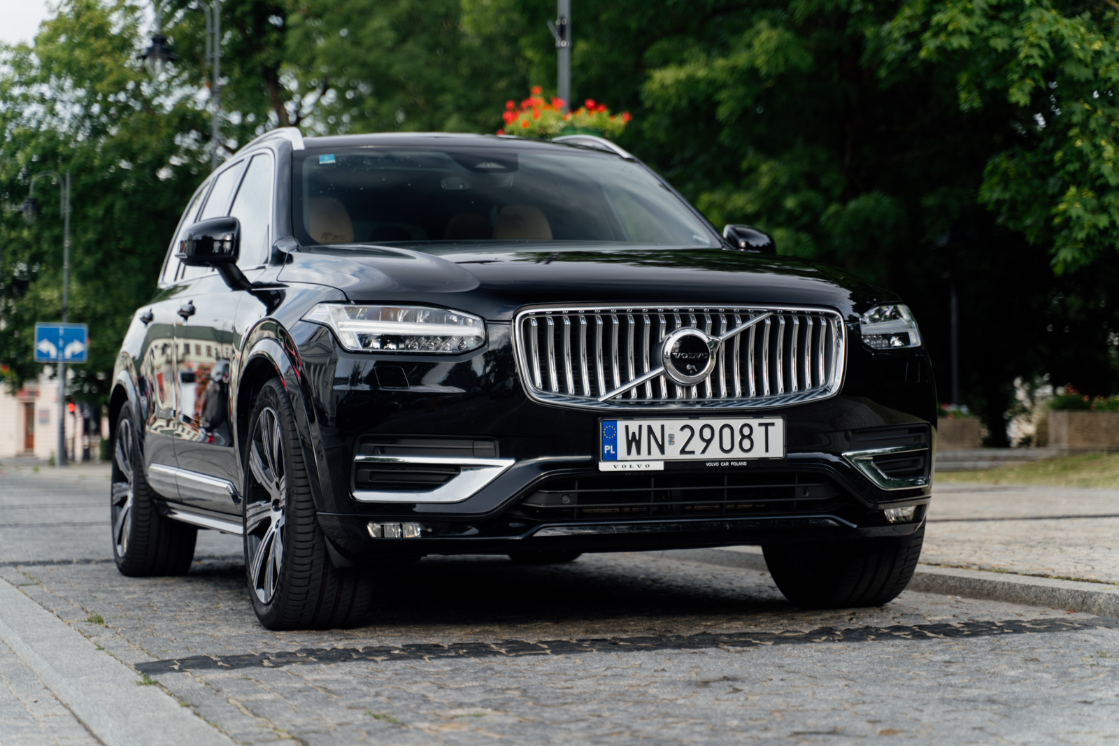 Volvo XC90 B5 – test diesla z układem miękkiej hybrydy