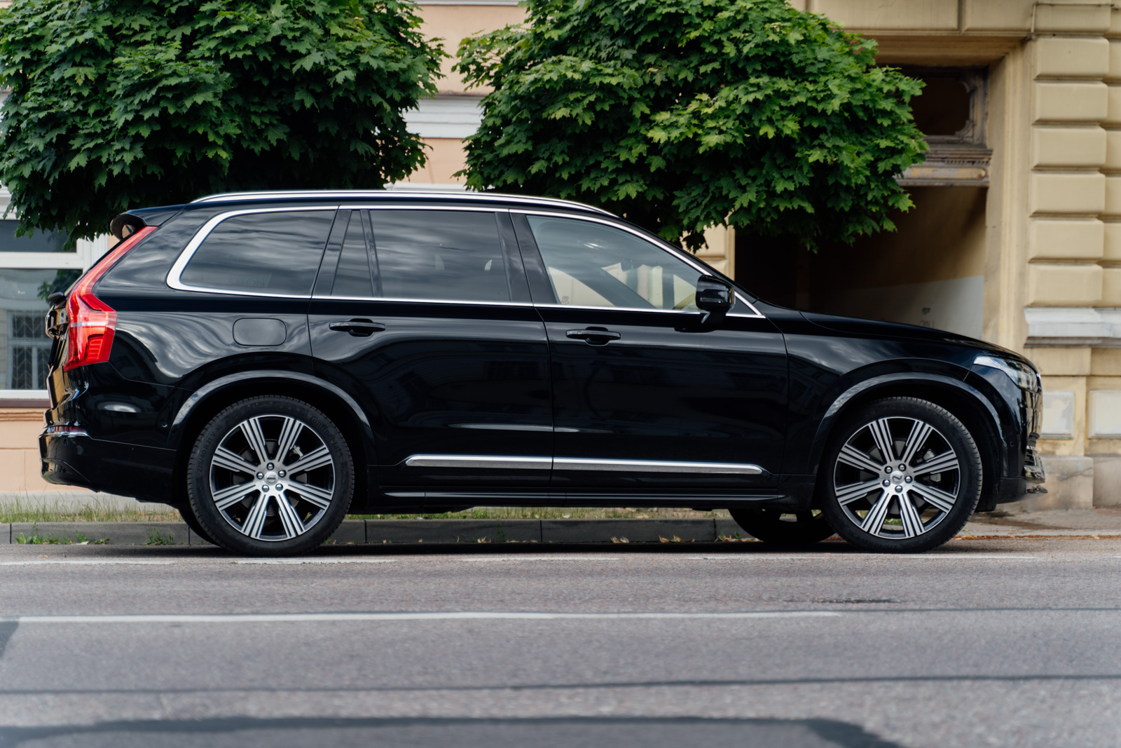 Volvo XC90 B5 – test diesla z układem miękkiej hybrydy
