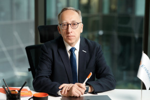 Alan Beroud - prezes zarządu w PKP