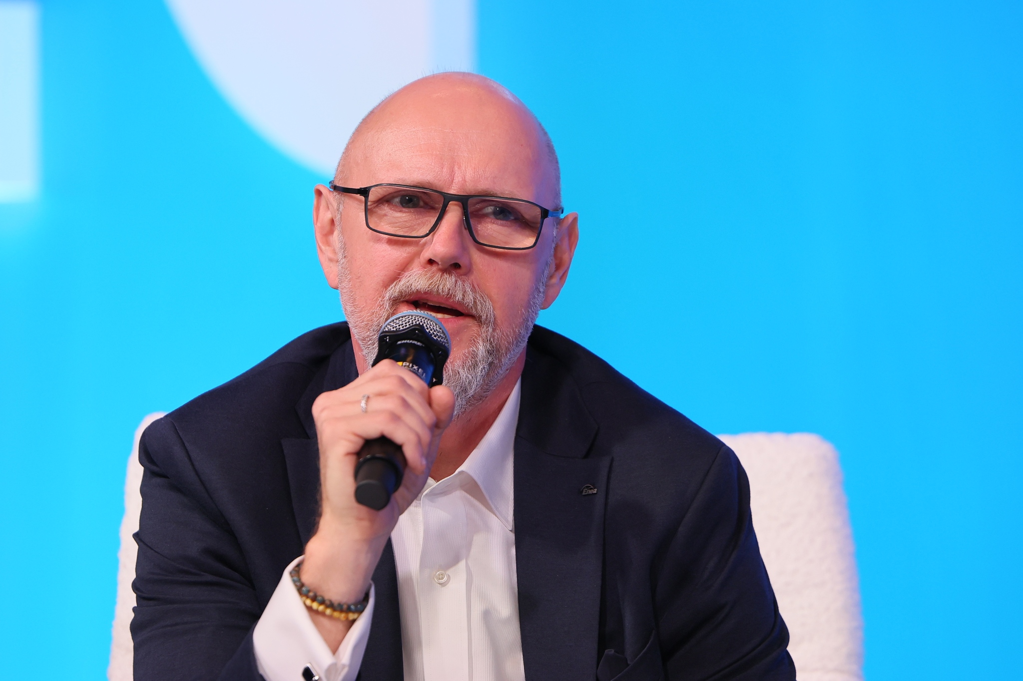 Dynamiczne zmiany w dostawach energii. Mamy prawie 2 biliony złotych do ...