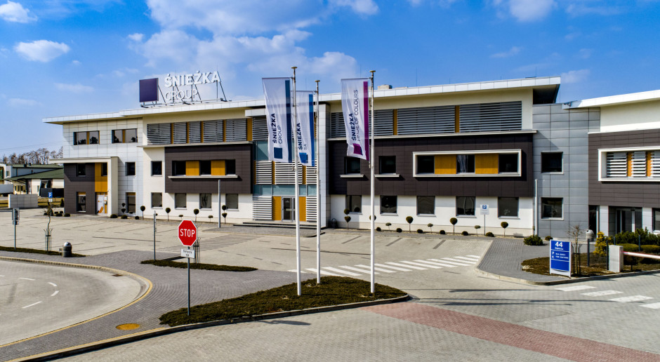 Polski producent farb ze wzrostem zysku. Ale na rynku łatwo nie jest