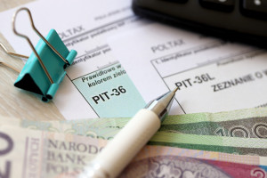 Ludzie znaleźli sposób na obniżkę podatków. To plaga
